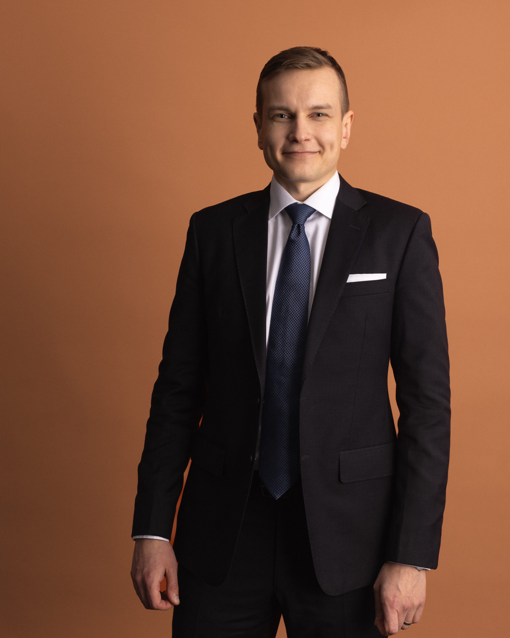 Aleksi Maunumäki - Hannes Snellman